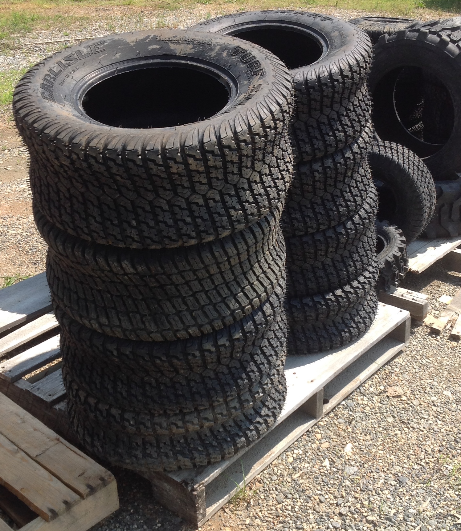 In Stock NEW Lawn Mower Tires Various Sizes 9 5X24 27X8 50 15 B In Stock NEW Lawn Mower Tires Various Sizes 9 5X24 27X8 50 15 B